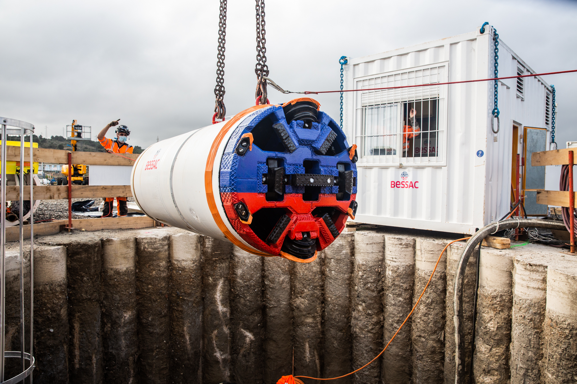 EolMed à Port-La-Nouvelle : RTE réalise des travaux sous les voies SNCF ...